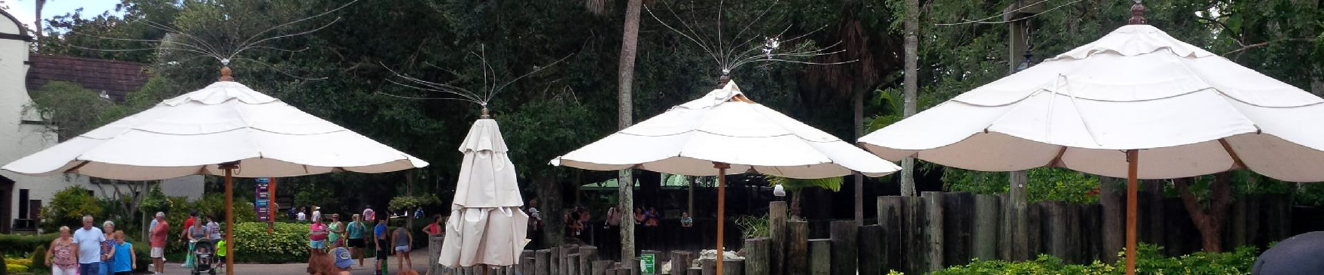 Large Pool Umbrella | American Holtzkraft